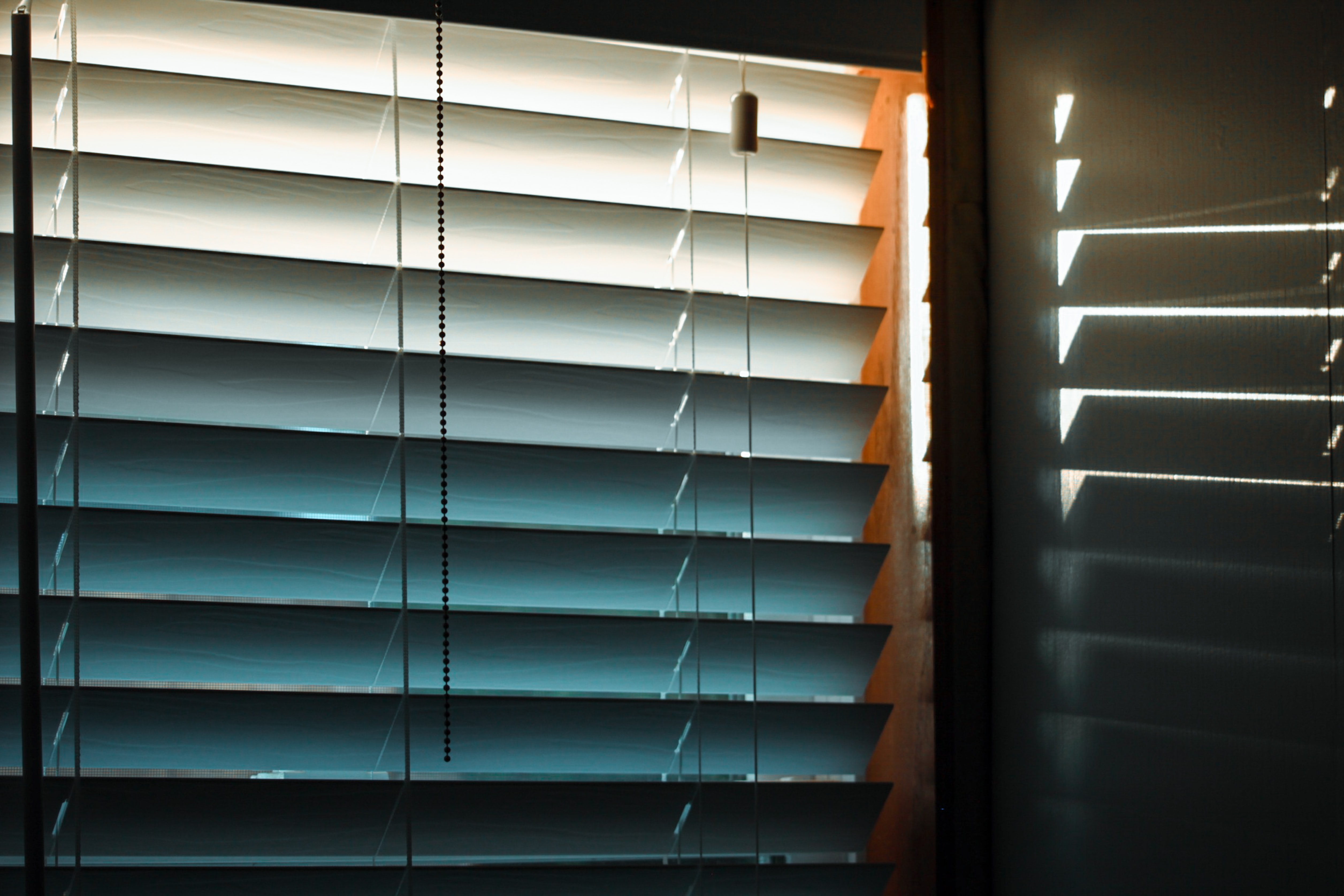 Effective Solutions for Blocking Light Gaps in Blinds